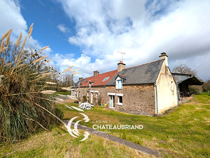 Maison à vendre - La Boussac - 6 pièces - 4 chambres