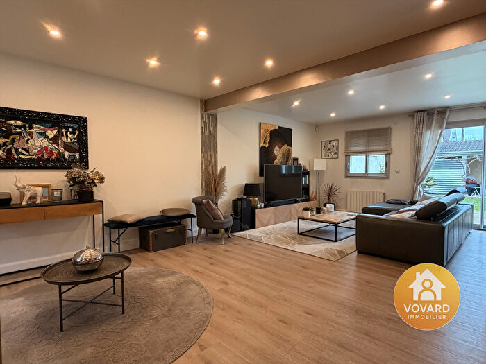 Maison à vendre - Saint-Brice-sous-Forêt, Centre-ville, Clos - 6 pièces - 4 chambres