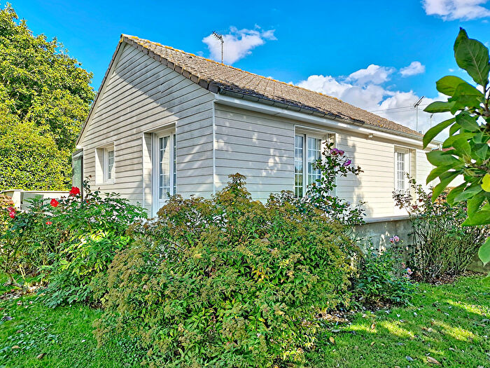 Maison 4 pièces à vendre - Saussay-la-Campagne