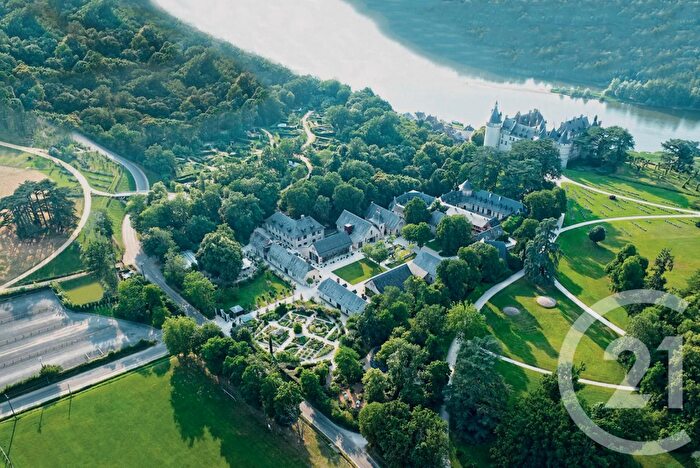 Maison à vendre - Chaumont-sur-Loire - 7 pièces - 5 chambres