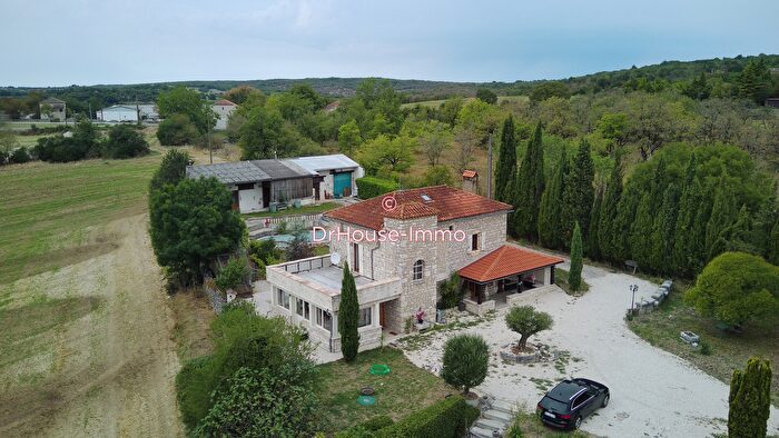 Maison à vendre - Belmont-Sainte-Foi - 7 pièces - 5 chambres