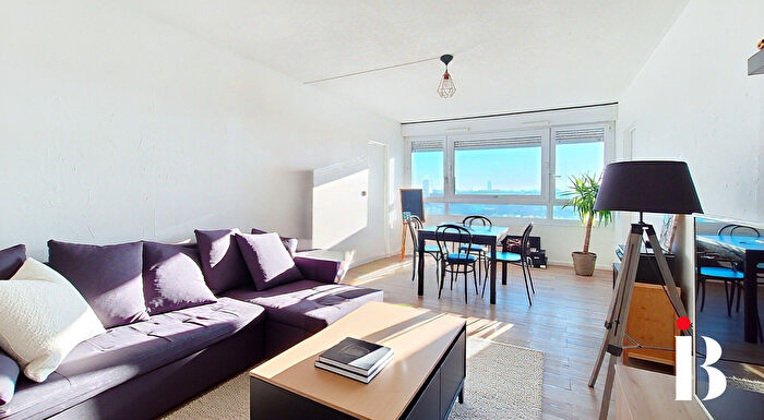 Appartement à vendre - Saint-Herblain, Nord - 4 pièces - 3 chambres