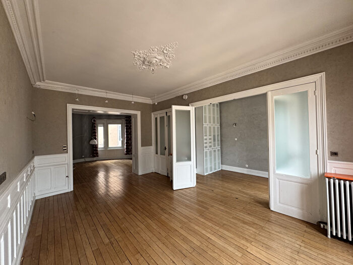 Appartement à vendre - Belfort, Centre-ville, Fb de Montbéliard - 6 pièces - 4 chambres