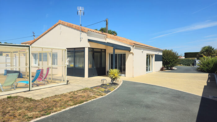 Maison à vendre - Notre-Dame-de-Monts - 4 pièces - 3 chambres