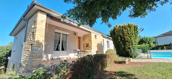 Saint-Laurent-les-Tours : Maison 5 pièces à vendre
