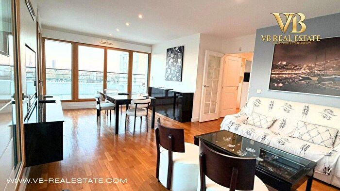 Appartement à louer - Bécon, Courbevoie - 3 pièces - 2 chambres