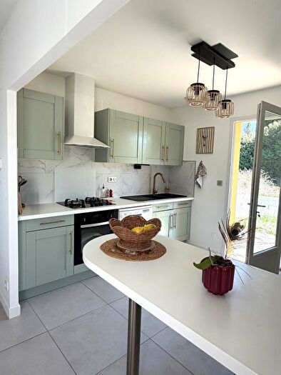 Maison 5 pièces à La Meyze, à vendre