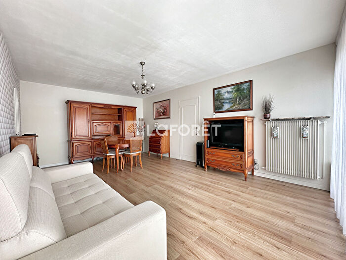 Appartement à vendre - Juvisy-sur-Orge, Centre-ville, Entrevoies, Seine - 2 pièces - 1 chambre