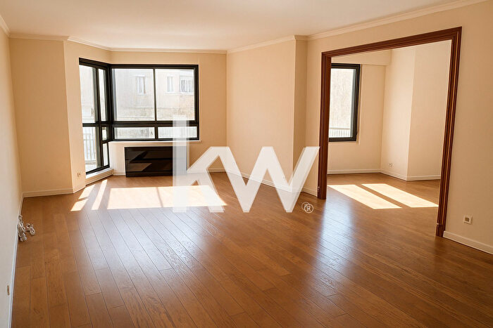 Appartement à vendre - Paris e , Flandre, Aubervilliers - 3 pièces - 2 chambres