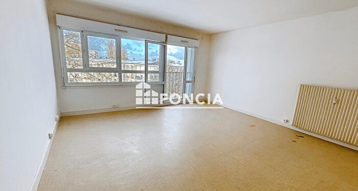 Appartement à vendre - Lisieux, Hauteville - 2 pièces - 1 chambre