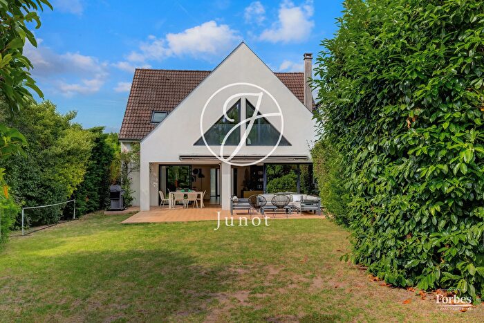 Maison 6 pièces à vendre à Rueil-Malmaison, Buzenval