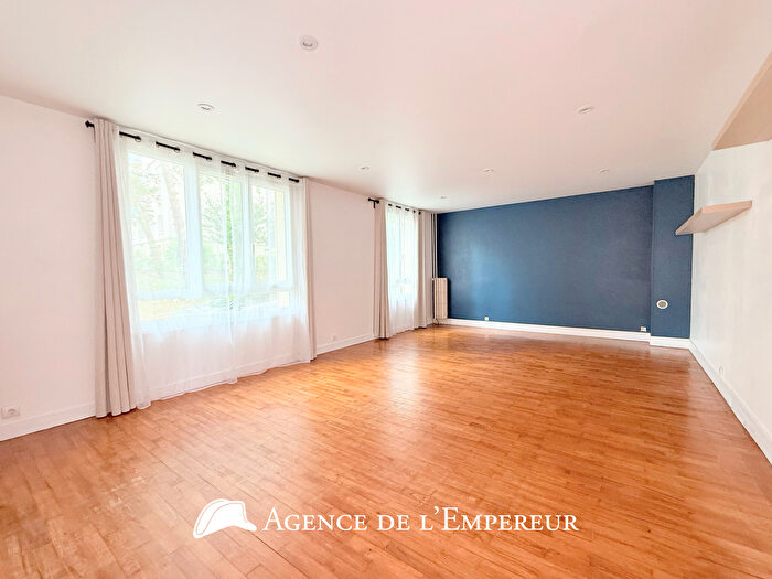 Rueil-Malmaison, Buzenval : Appartement 3 pièces à vendre