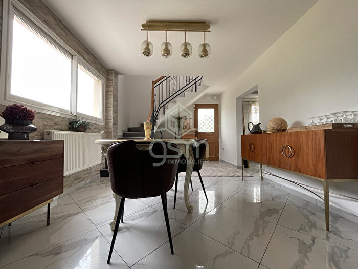 Maison 5 pièces à Montbazon, à vendre
