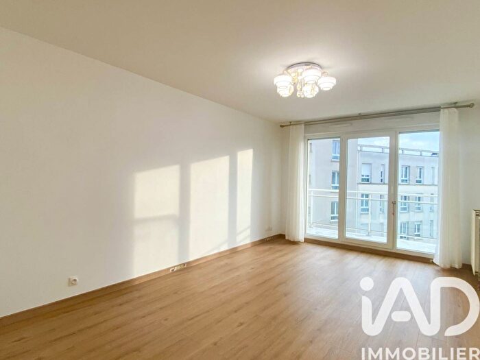 Appartement à louer - Emile Dubois, Aubervilliers - 3 pièces - 2 chambres