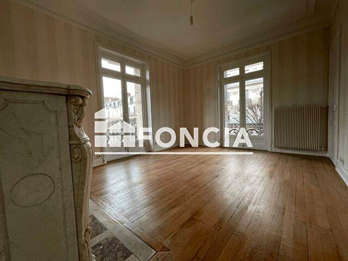 Grangier, Dijon - Appartement 4 pièces à louer