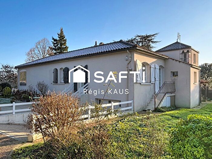 Maison à vendre - Longèves - 10 pièces - 5 chambres