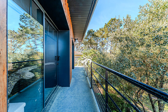 Maison à vendre - La Teste-de-Buch - 6 pièces - 4 chambres