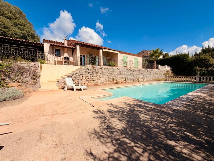 Maison 5 pièces à Auribeau-sur-Siagne, à vendre