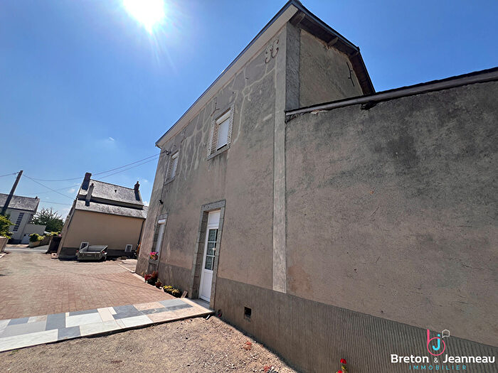 Maison 7 pièces à Louvigné, à vendre