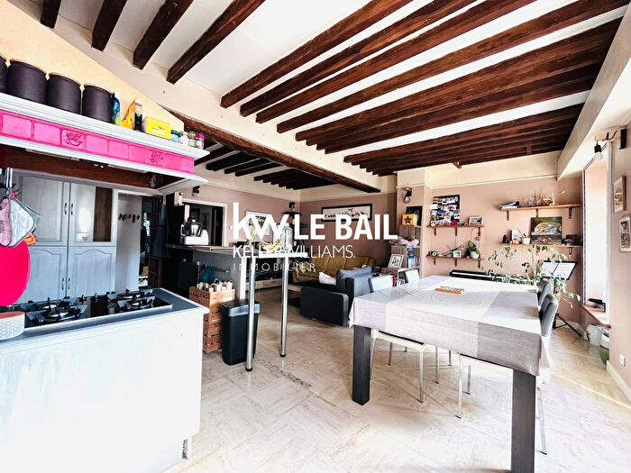 Appartement à vendre - Cergy, Axe Majeur, Horloge - 4 pièces - 3 chambres