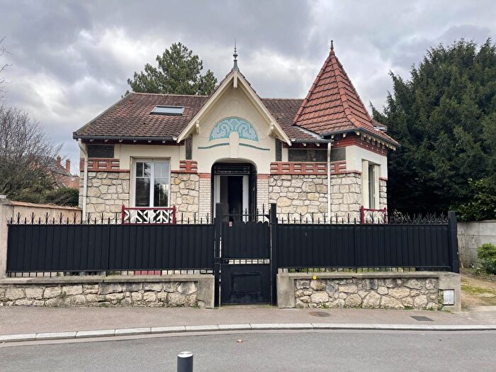 Maison 6 pièces à vendre à Enghien-les-Bains