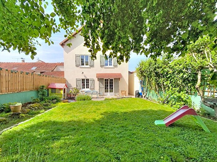 Maison 5 pièces à vendre - Mandres-les-Roses