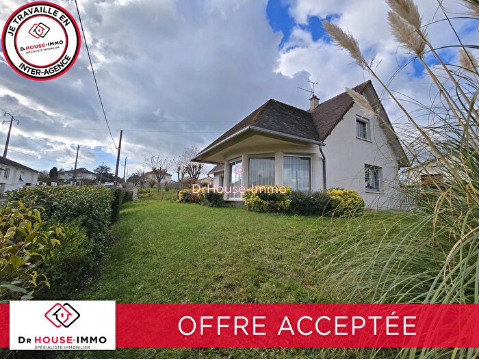 Maison à vendre - Saint-Maixent-lécole - 6 pièces - 4 chambres