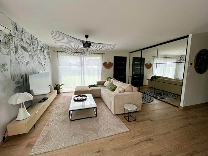 Maison à vendre - Vendôme - 4 pièces - 3 chambres