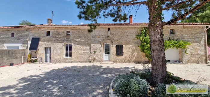 Maison 3 pièces à vendre à Chives