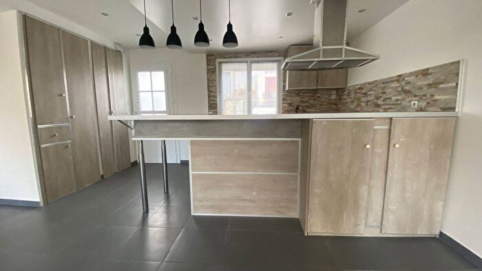 Appartement à louer - Thorigny-sur-Marne - 2 pièces - 1 chambre