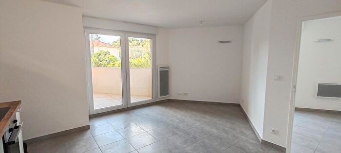 Appartement 2 pièces à Nîmes, Route d'Avignon, à louer