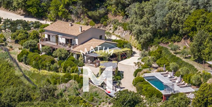 Maison 9 pièces à vendre - Sari-d'Orcino