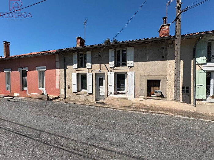 Maison 4 pièces à Saint-Amans-Valtoret, à vendre