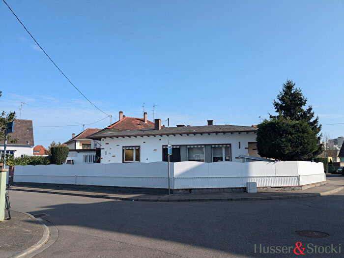 Maison à vendre - Lingolsheim, Tiergaertel, Européen, Alouettes, Galilée, Tanneries - 4 pièces - 3 chambres
