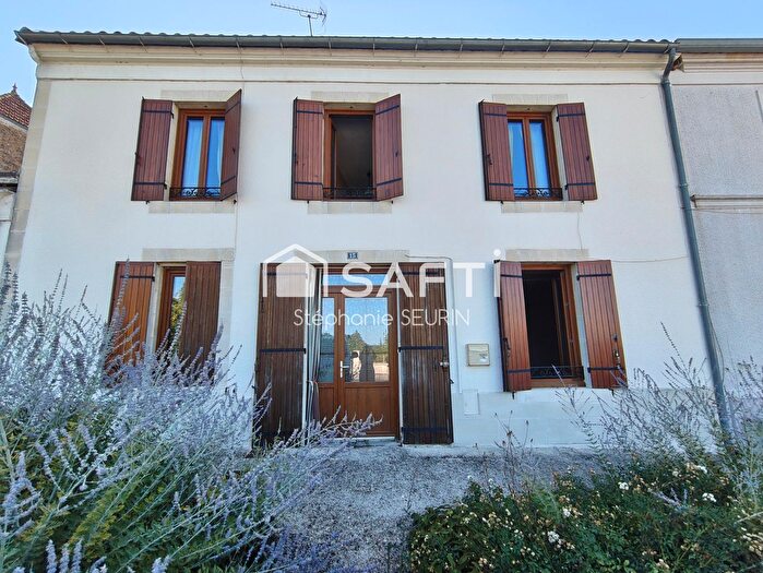 Maison 8 pièces à vendre - Montlieu-la-Garde