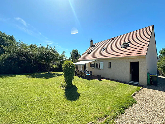 Maison 7 pièces à vendre - Trie-Château