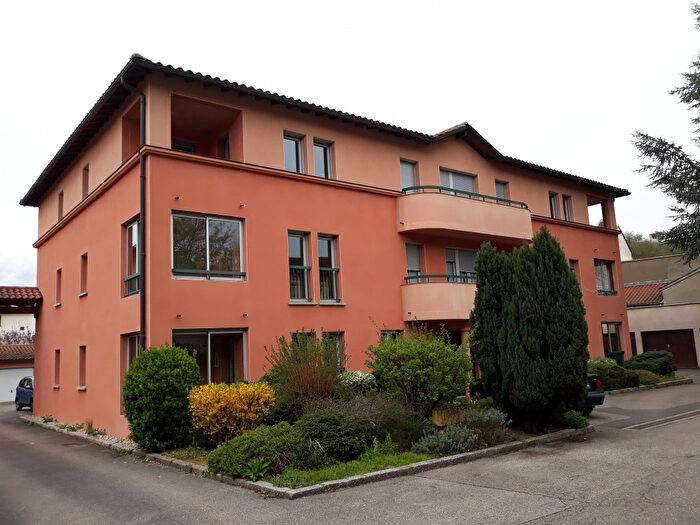 Appartement 2 pièces à Sain-Bel, à louer