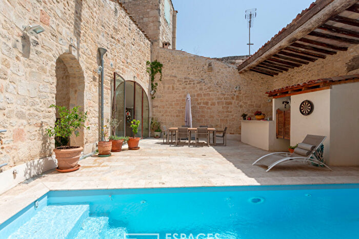 Maison à vendre - Saint-Gilles, Centre-ville - 12 pièces - 6 chambres