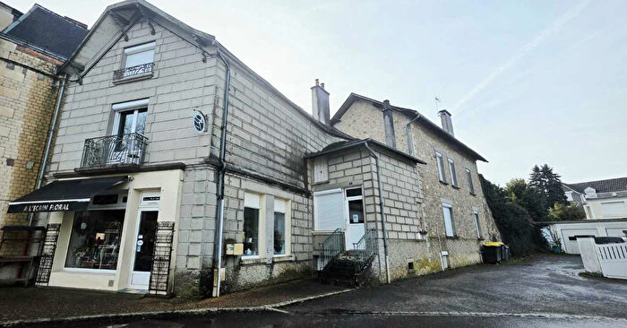 Maison à vendre - Arnac-Pompadour - 11 pièces - 4 chambres