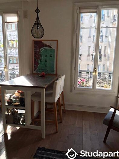 Appartement à louer - Vallée de Fécamp, Paris ème arrondissement - 2 pièces