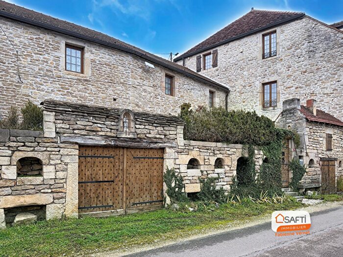 Maison à vendre - Saffres - 10 pièces - 7 chambres