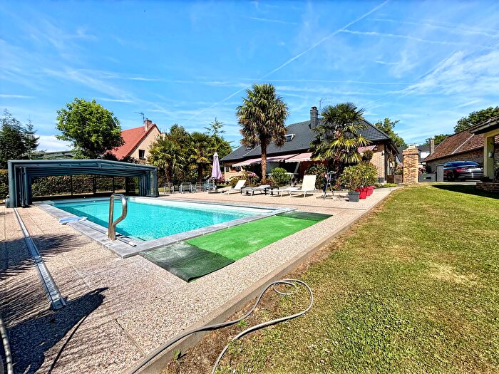 Villers-Bocage : Maison 7 pièces à vendre