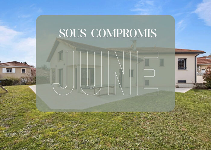 Maison à vendre - Luzinay - 6 pièces - 4 chambres