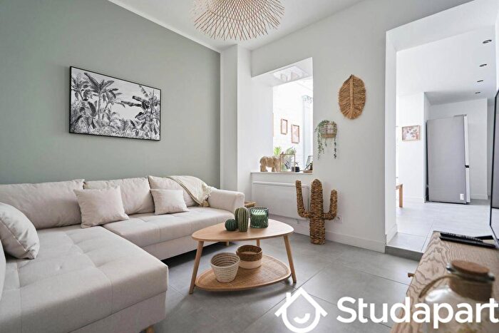 Appartement à louer - Centre, La Madeleine - 1 pièce - 2 chambres