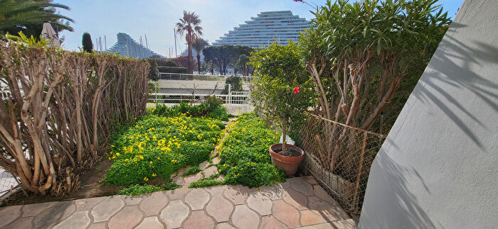 Appartement à louer - Villeneuve-Loubet, Plage - 1 pièce