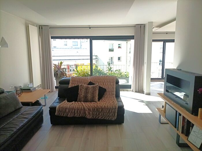 Appartement à vendre - Paris e , Bel-Air, Sud - 4 pièces - 2 chambres