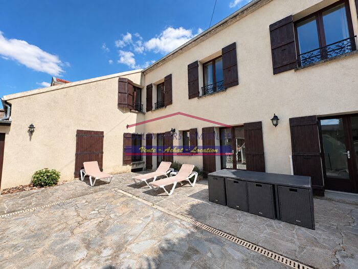 Maison 5 pièces à Coulommiers, à vendre