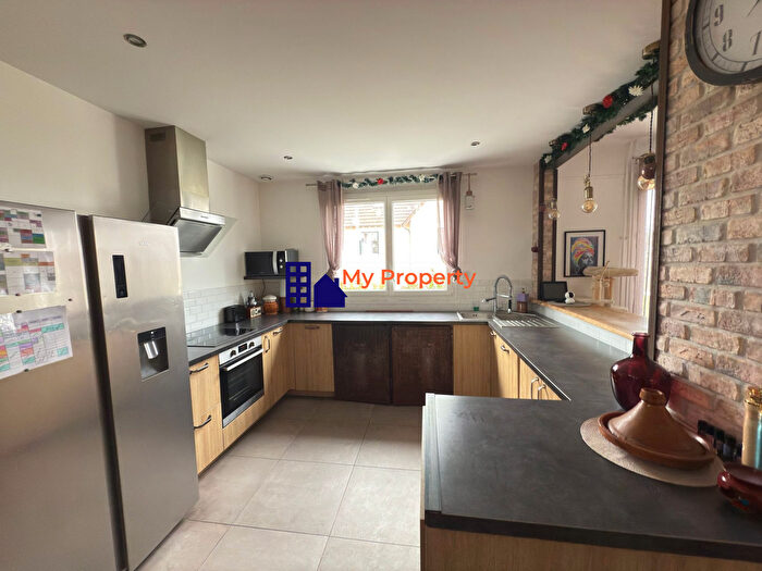 Maison à vendre - Houilles - 6 pièces - 4 chambres