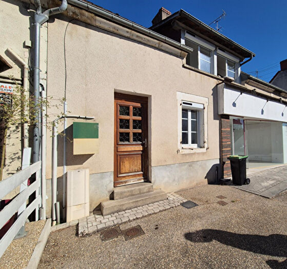Appartement à louer - Jouet-sur-lAubois - 4 pièces - 3 chambres