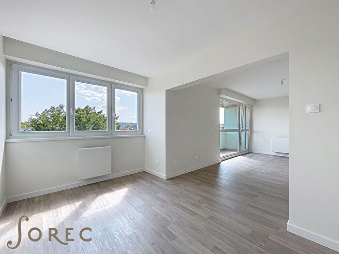 Appartement à vendre - Talange - 5 pièces - 3 chambres